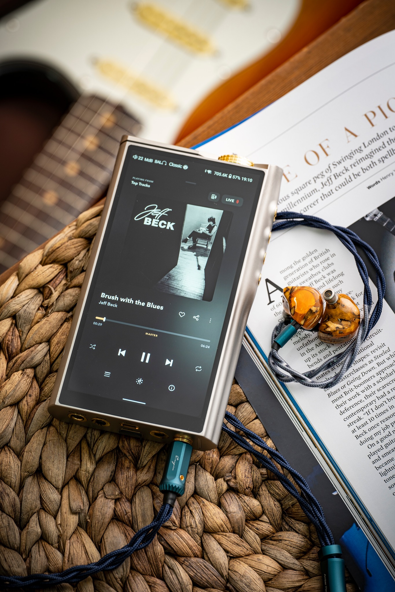 Cayin N30 LE Amber Pearl & UM Amber Pearl - SLaudio - TAI NGHE VIỆT ...