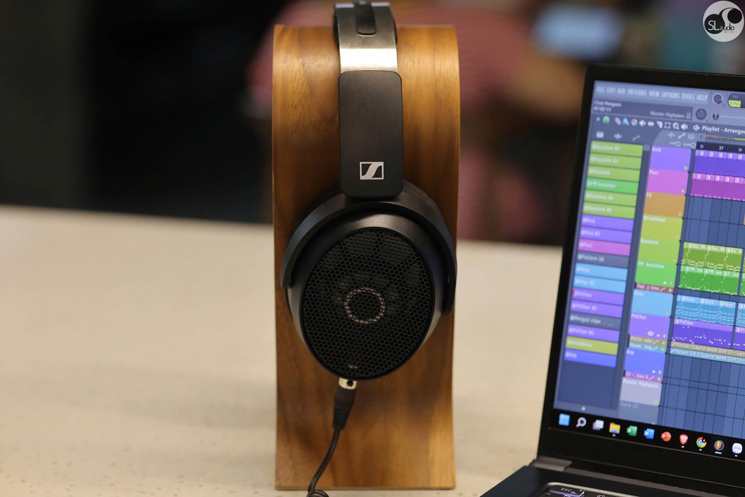 Sennheiser HD 490 Pro: nhẹ nhàng lướt qua - SLaudio - TAI NGHE VIỆT ...