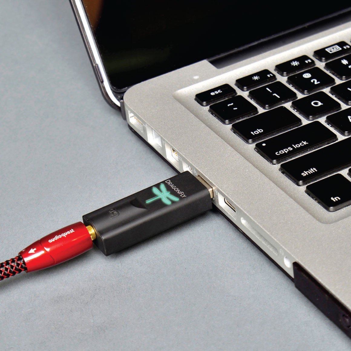 AudioQuest DragonFly Black - SLaudio - TAI NGHE VIỆT Headphone Store