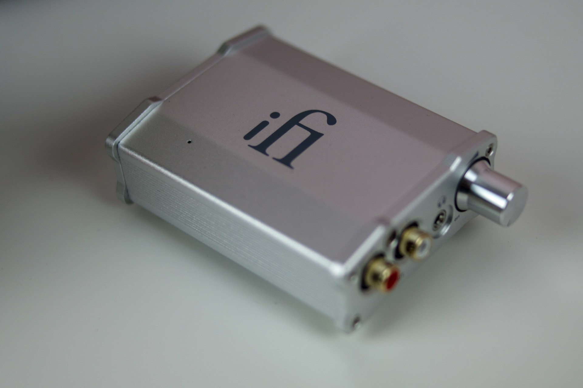iFi - SLaudio - TAI NGHE VIỆT